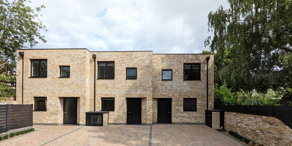 Fabric Mews Houses - Clements & Porter Architects